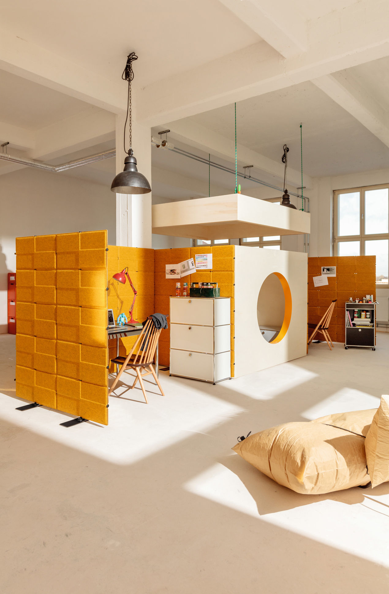 Room Divider “USM Privacy Panels” | atelier oï, architecture and design